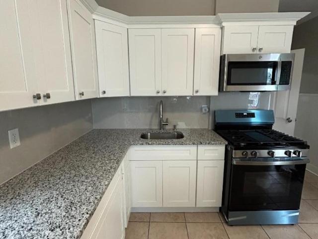 216 W Elizabeth Ave # 1A