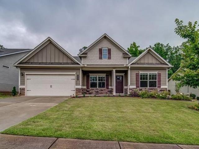 216 Woodford Dr, Canton, GA 30115