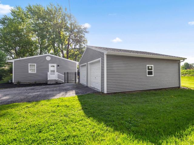 216 Walnut Street