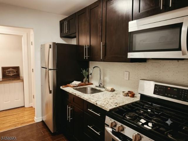 216 Washington Dr, Ramsey Boro, US, NJ