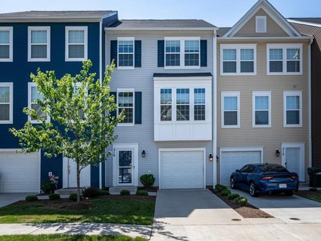 216 Willowshire Ct, Waynesboro, VA 22980