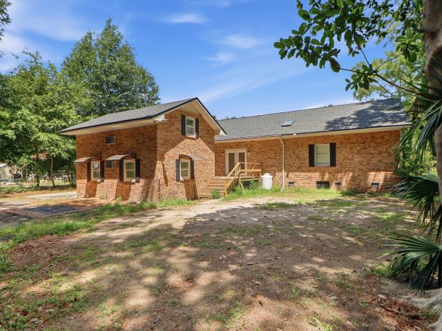 216 Wintergreen