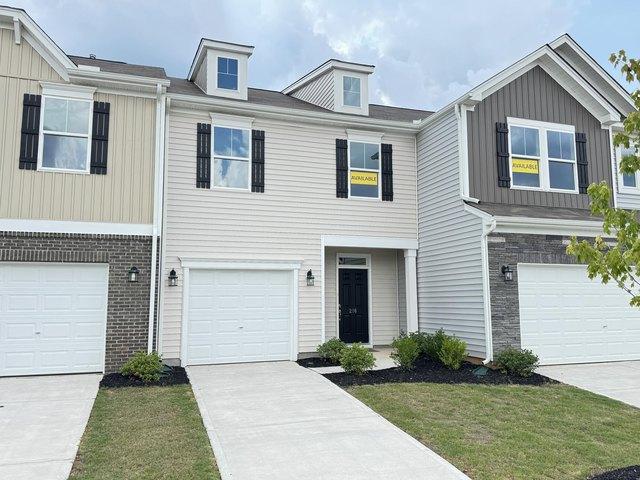 216 Toal Ct, Greenville, SC 29611