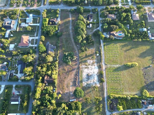 216 th street SW 184th Ave, Miami, FL 33187 | MLS #A11851 | Compass