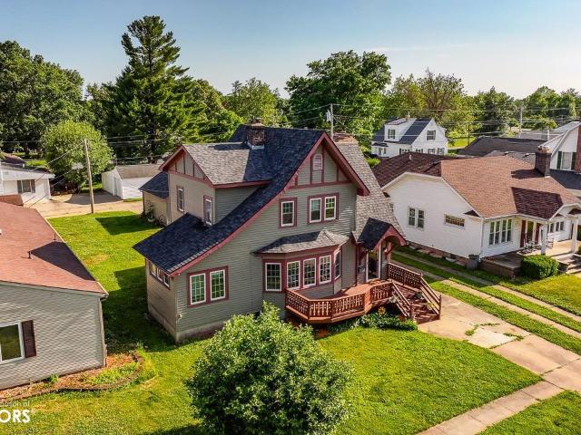 216 Vogel Avenue