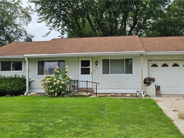 216 Victoria Dr, Greenville, OH 45331