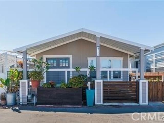 21752 Pacific Coast # 15A, Huntington Beach, CA 92646