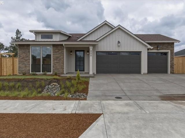 2175 Pheasant Ave, Stayton, OR 97383