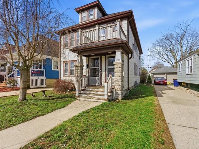 2175 S 89th St Unit 2177, West Allis, WI 53227