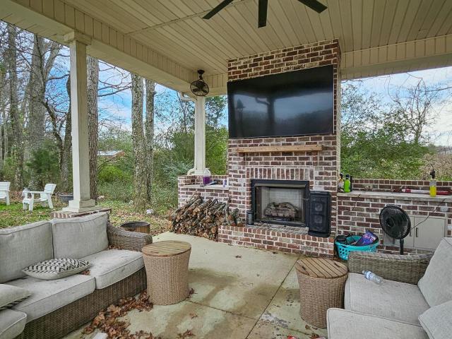 21767 Easter Ferry Road