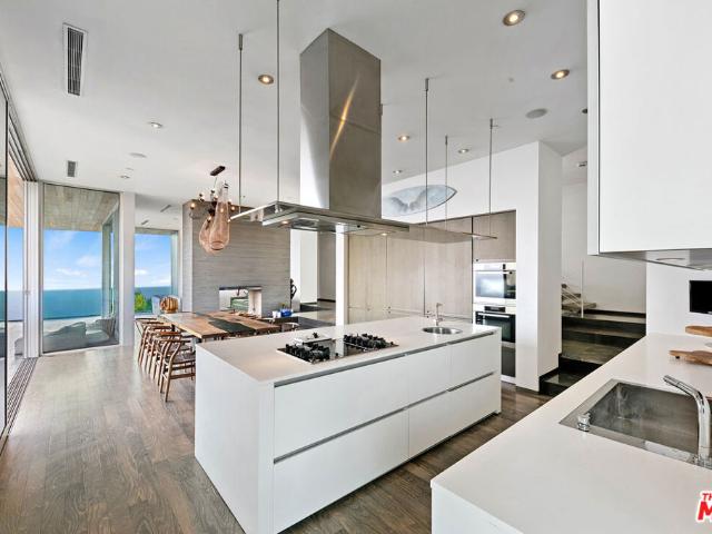 21766 Azurelee Drive