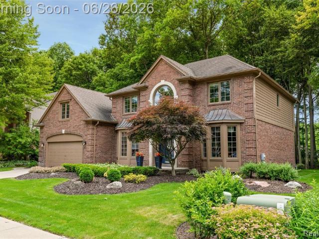 2176 Oakwood Drive