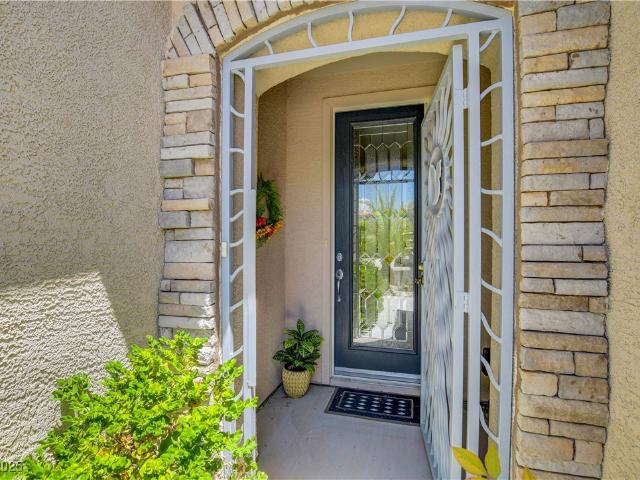 2176 Shadow Canyon Dr, Henderson, NV 89044 | MLS #2702 | Compass