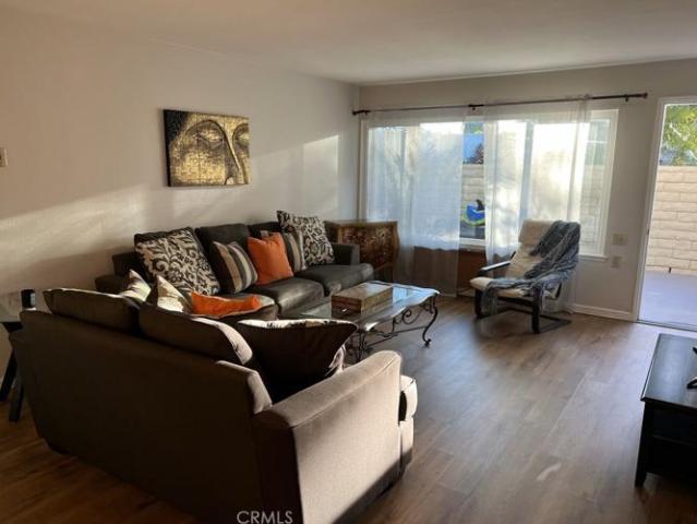 2176 Via Puerta #B, Laguna Woods, CA 92637
