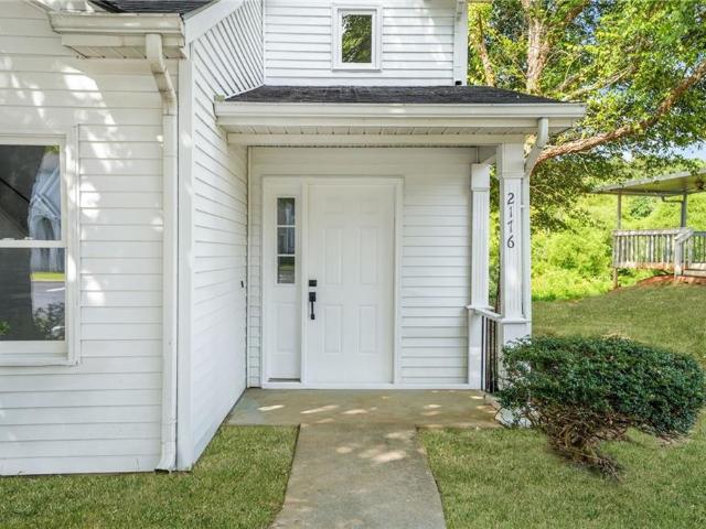 2176 Wellington Circle