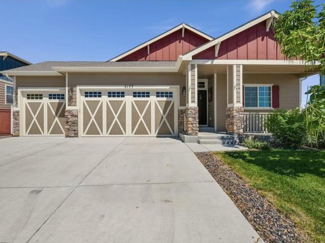 2177 Beehive Ct, Windsor, CO 80550