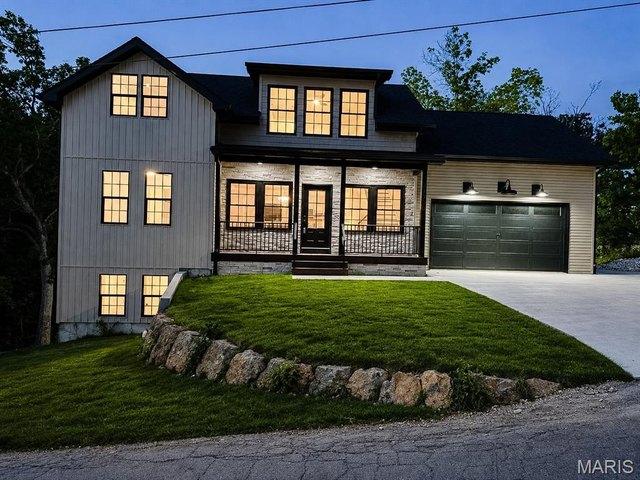 21790 Lomax, Saint Robert, MO 65584