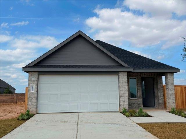 21702 Piazza Maggiore Ln, Tomball, TX 77377