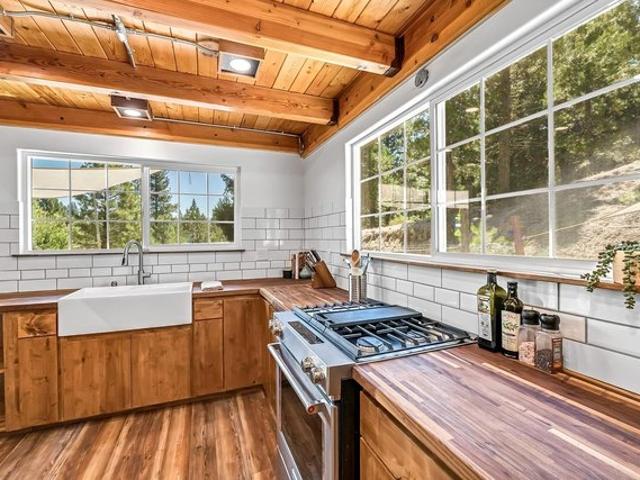 2170 Mourning Dove Ln, Clio, CA 96106