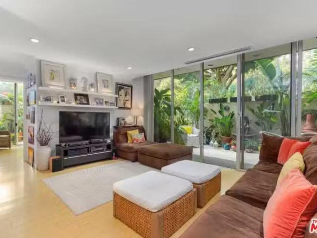 2170 Century Park, 109, Los Angeles, CA 90067