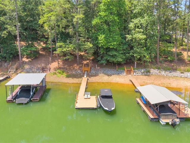 2170 Cove Trail