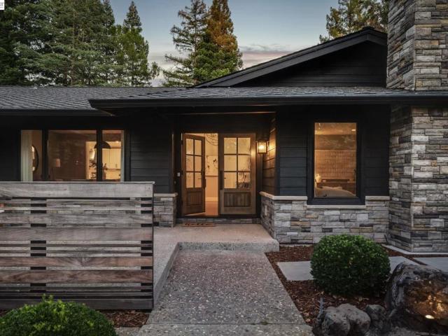 2170 Deer Oak Way