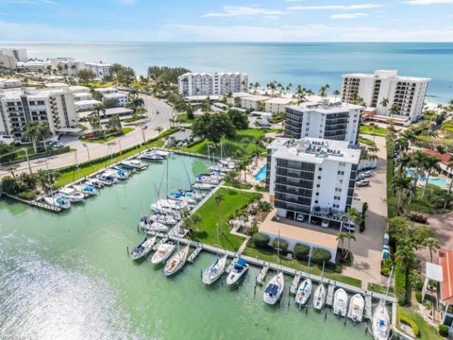 2170 Gulf Shore Blvd N #61E, Naples, FL 34102