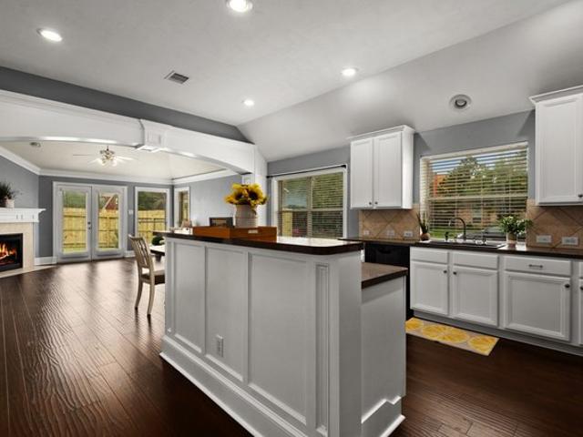 21710 Colter Stone Dr, Spring, TX 77388