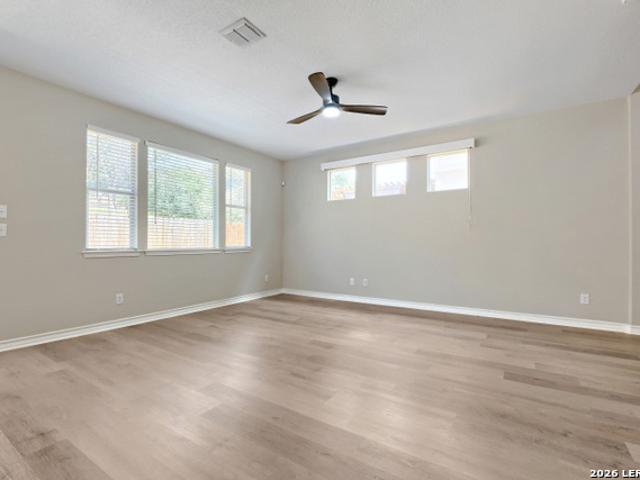 21719 Andrews Gdn