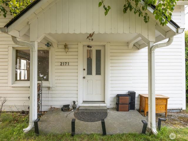 2171 Gardiner Drive