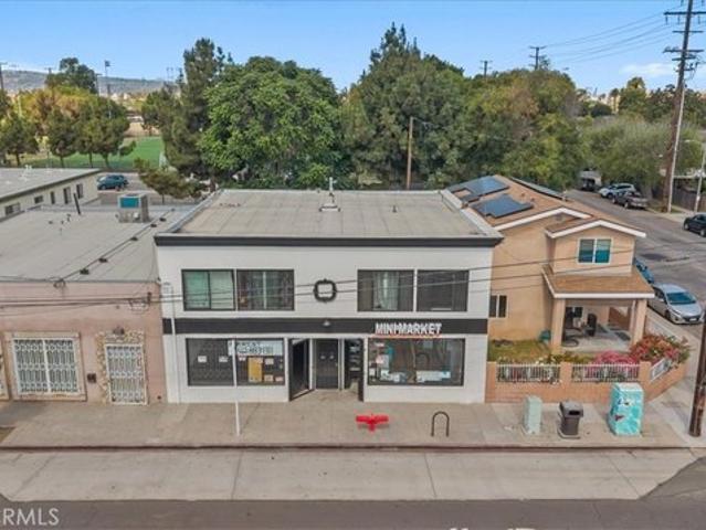 2171 Santa Fe Ave, Long Beach, CA 90810