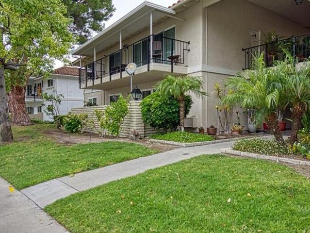 2171 Via Mariposa #O Laguna Woods, CA 92637