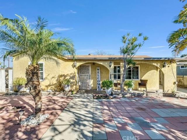 21720 Seine Ave, Hawaiian Gardens, CA 90716