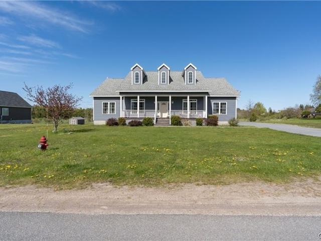 21724 Farney Pit Rd, Carthage, NY 13619