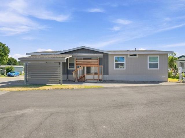 21725 E Wellesley Ave, Otis Orchards, WA 99027