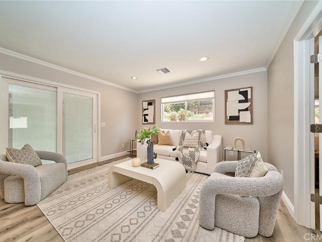 21725 Lost River