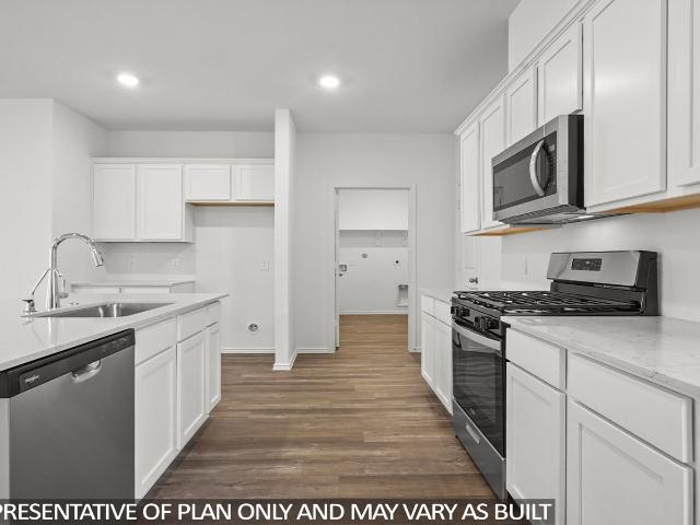 21726 Piazza Maggiore Lane