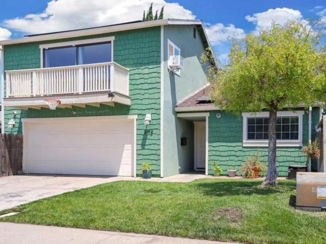 2172 Newbury Cir, Lodi, CA 95240