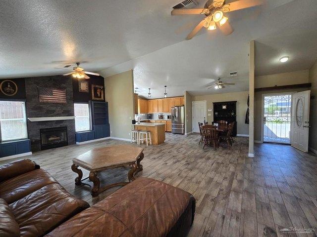 21730 Ripple Ln, Tehachapi, CA 93561