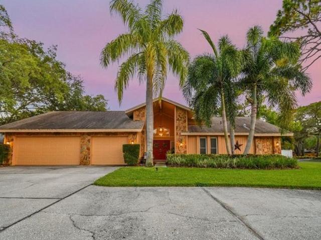 2173 Centerview Ct N, Clearwater, FL 33759