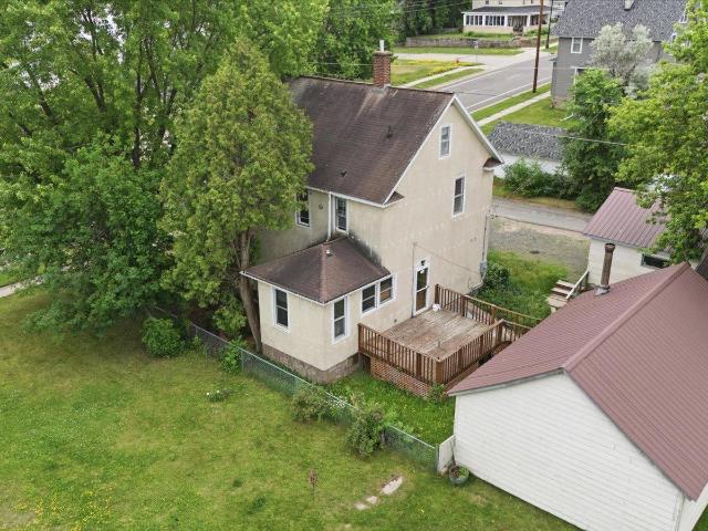 217 3rd Avenue NW