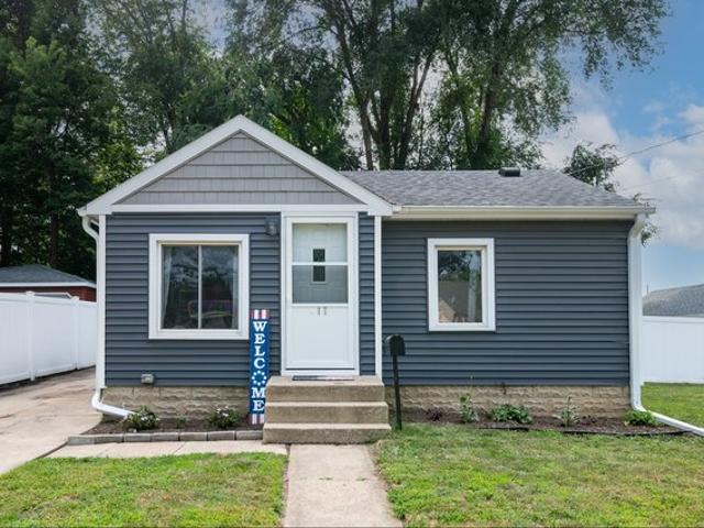 217 15th Ave NE, Rochester, MN 55906