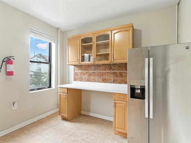 217 44Th St # 9