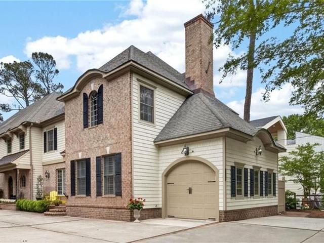 217 81st St Unit A, Virginia Beach, VA 23451