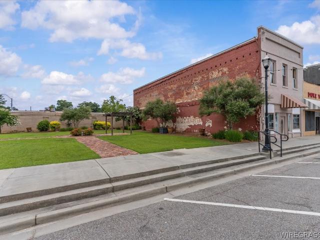 217 Court Avenue
