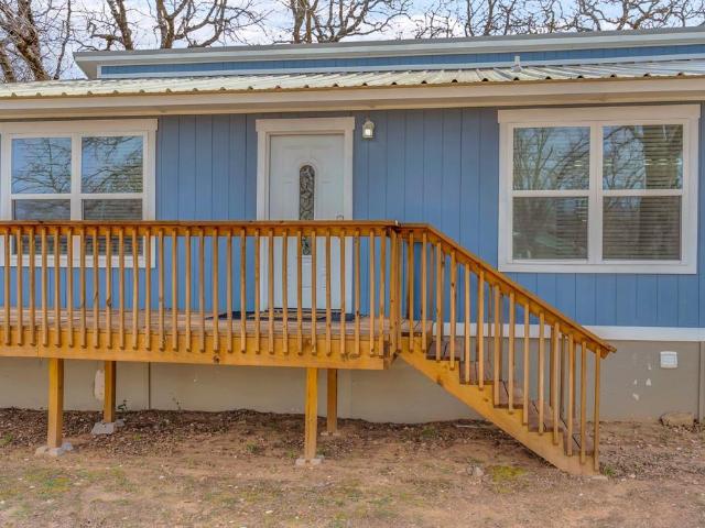 217 Comanche Trail