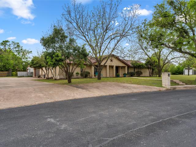 217 Corder Ln, Burnet, TX 78611 | MLS #1490