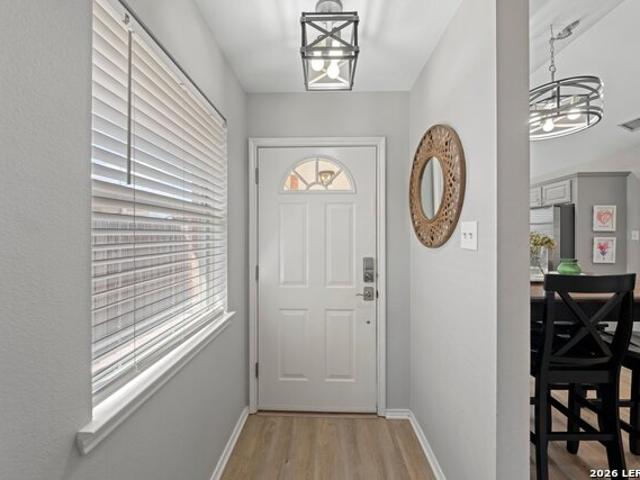 217 Coronado Cir