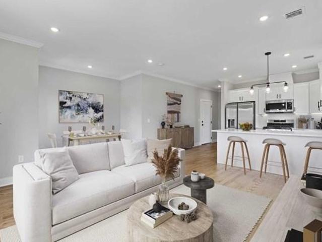 217 Cator Ave #2, Jersey City, NJ 07305