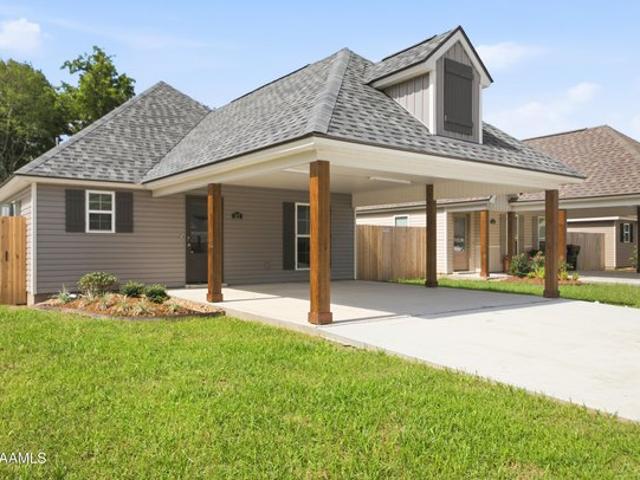 217 Camerons Cove Dr, Carencro, LA 70520